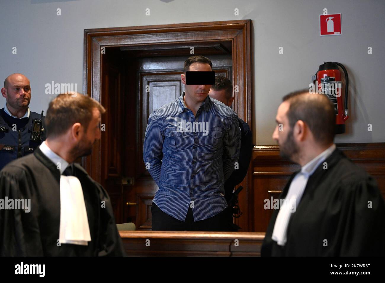 At the assizes hi-res stock photography and images - Alamy