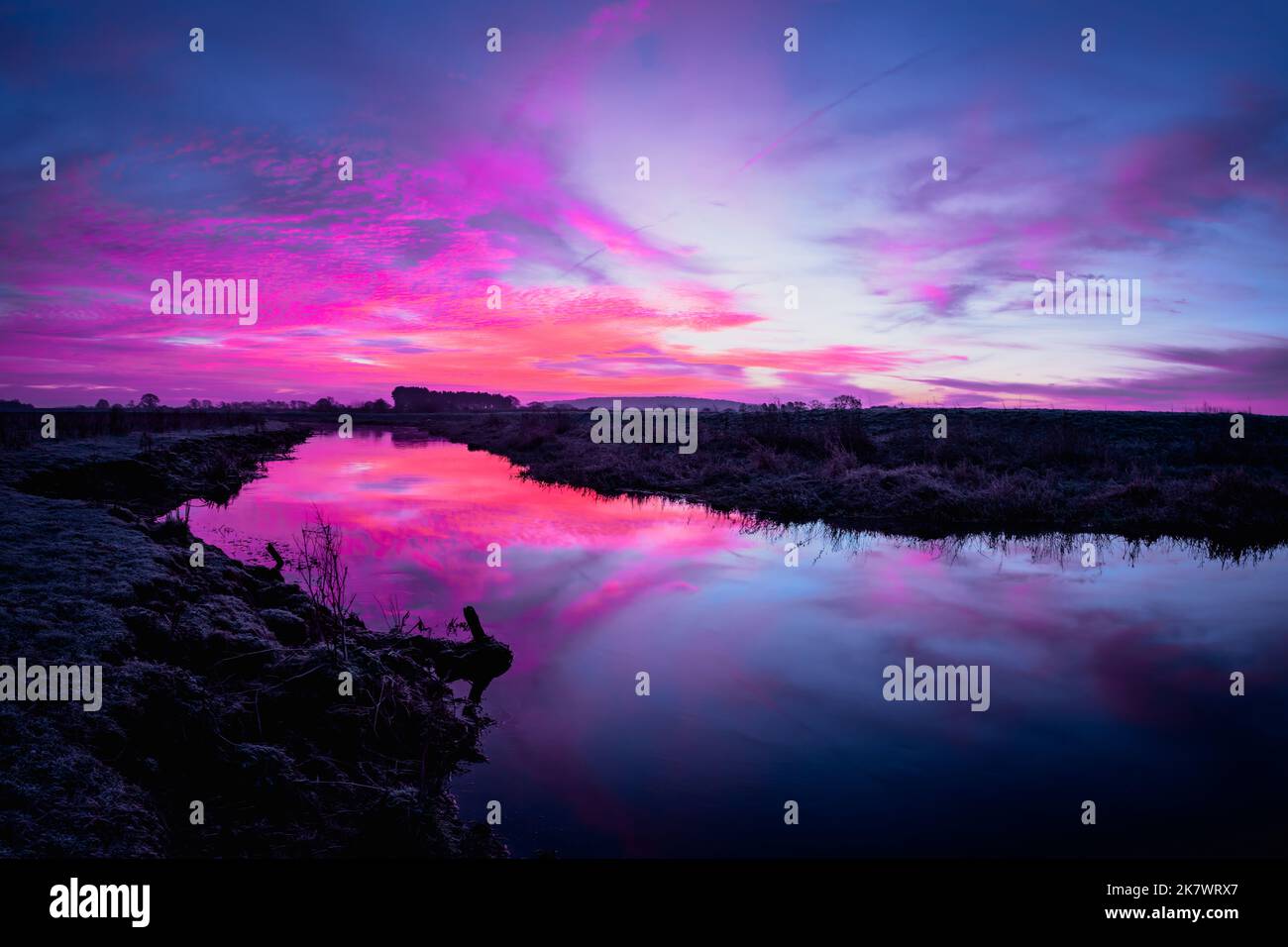 The River Idle in Nottinghamshire at Sunrise in Winter Stock Photo - Alamy