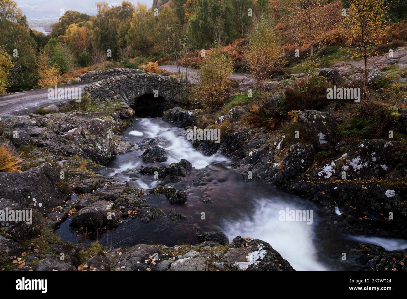 Ashness Bridge over Barrow Beck in an autumnal Borrowdale, Lake ...