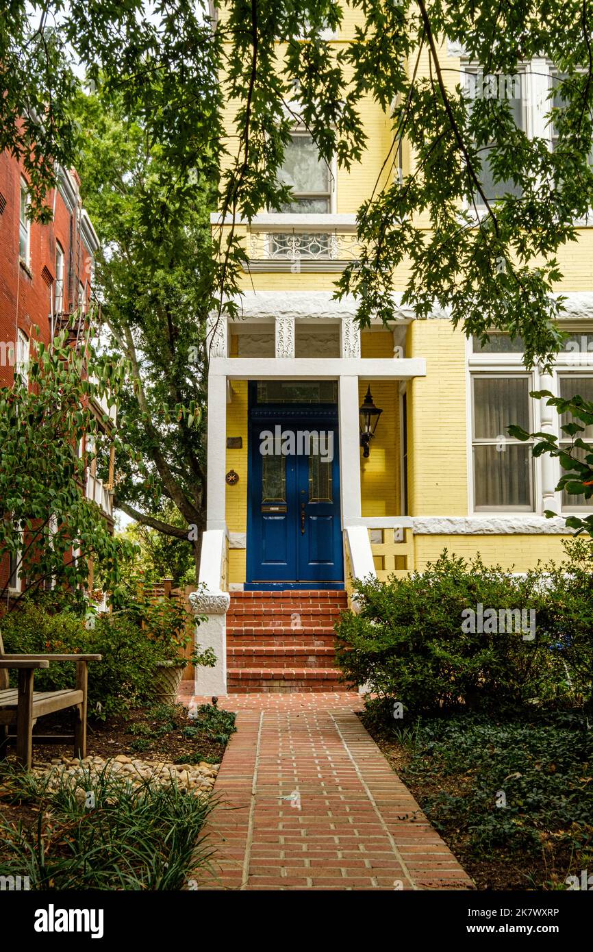 Kalorama triangle hi-res stock photography and images - Alamy