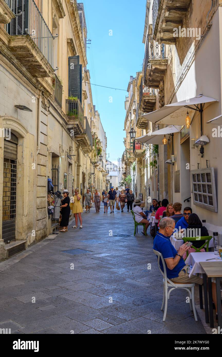 Typical south italian street hi-res stock photography and images - Alamy