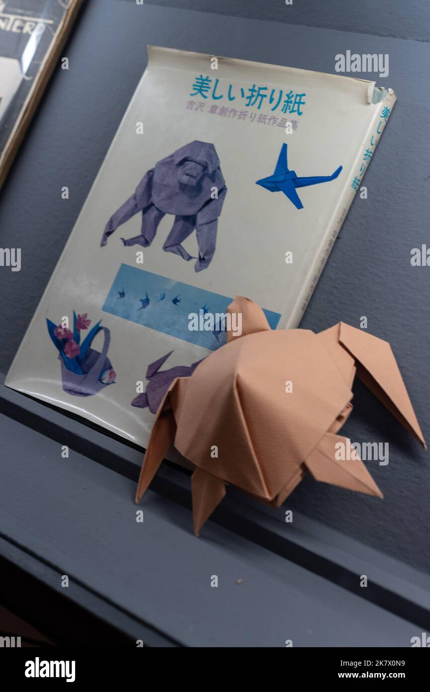 Emoz museum of the art of origami, with special exhibitions & hands-on ...