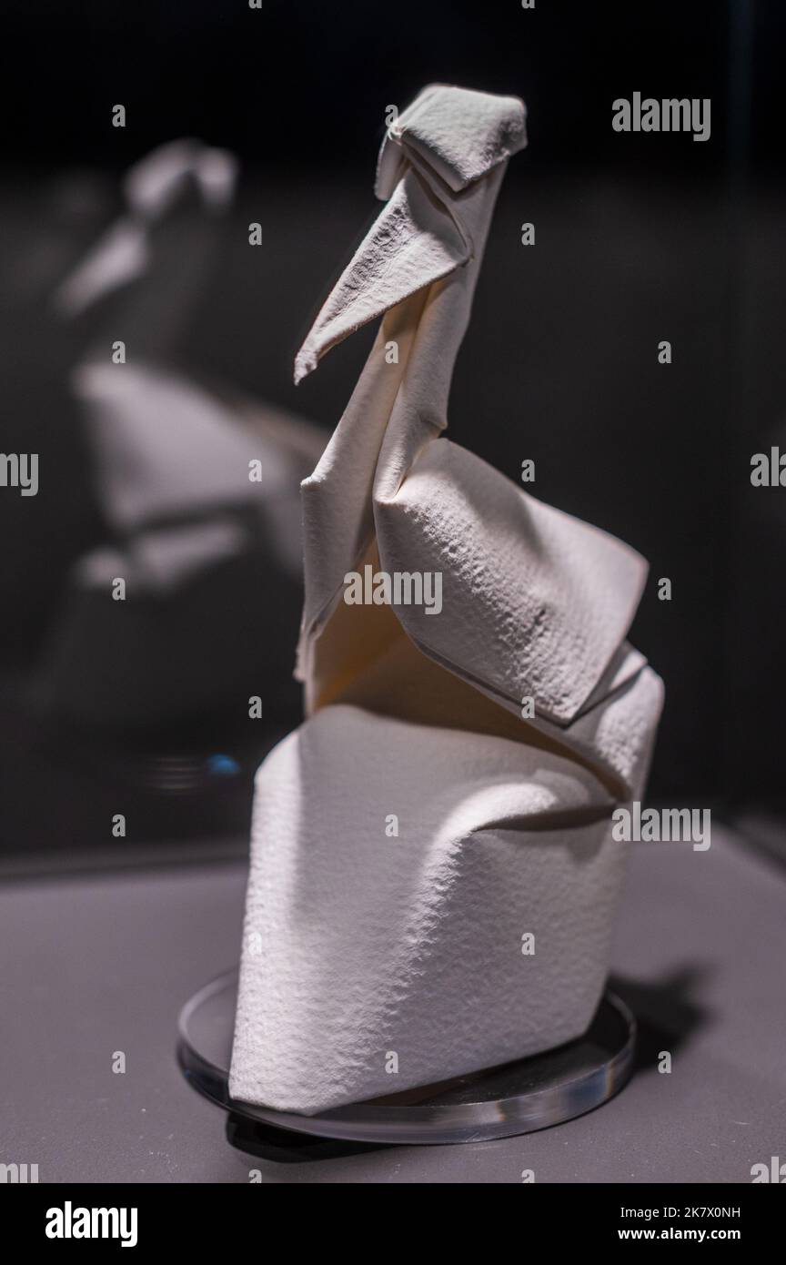 Sample of sculptural folding. Emoz museum of the art of origami, with ...