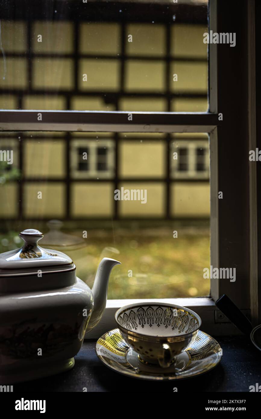 Antique Tea Set in a Window Stock Photo - Alamy