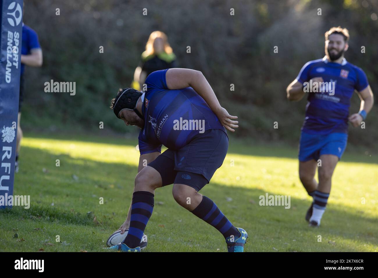 Rugby offside penalty hi-res stock photography and images - Alamy