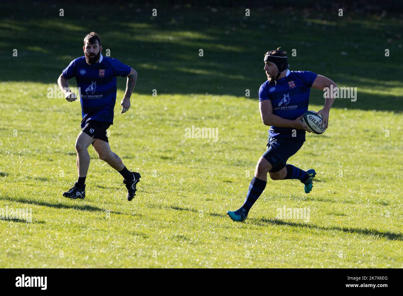 Rugby kick conversion hi-res stock photography and images - Alamy