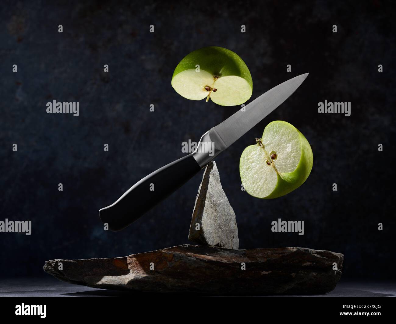 Apple fruit knife hi-res stock photography and images - Alamy