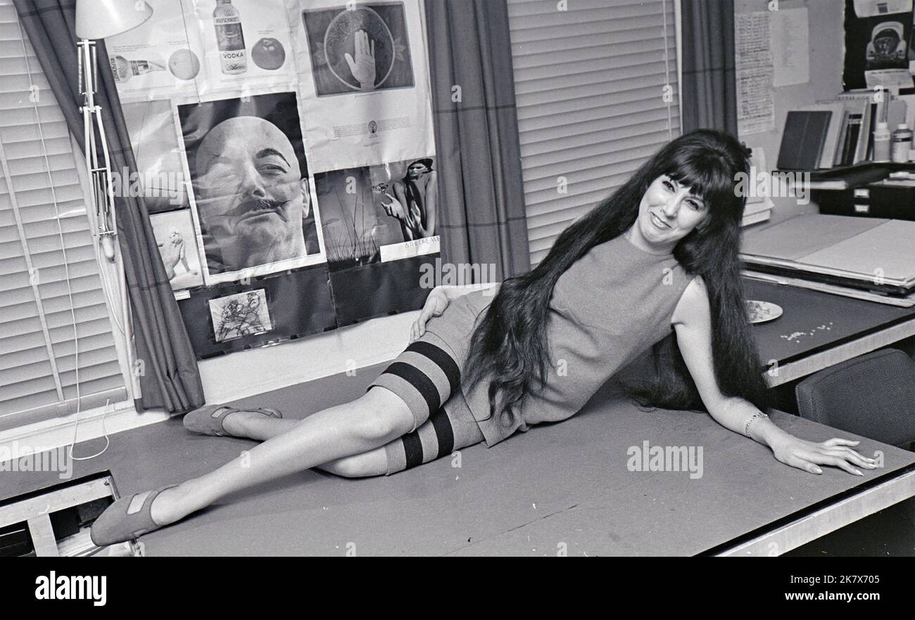 Anita harris hi-res stock photography and images - Alamy