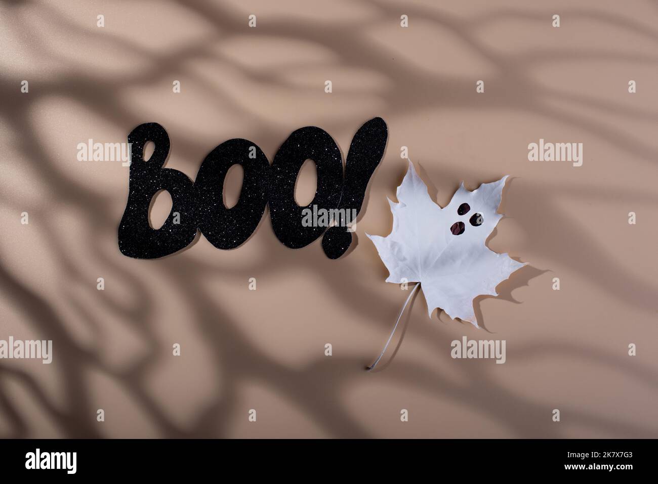 Halloween background with text Boo Stock Photo - Alamy