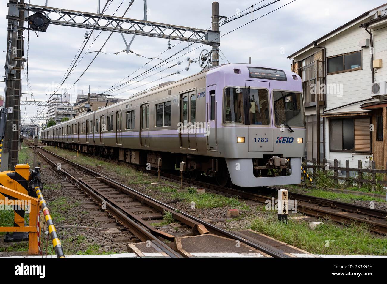 Tokyo, Japan. 19th Oct, 2022. A Keio Inokashira Line train, running ...