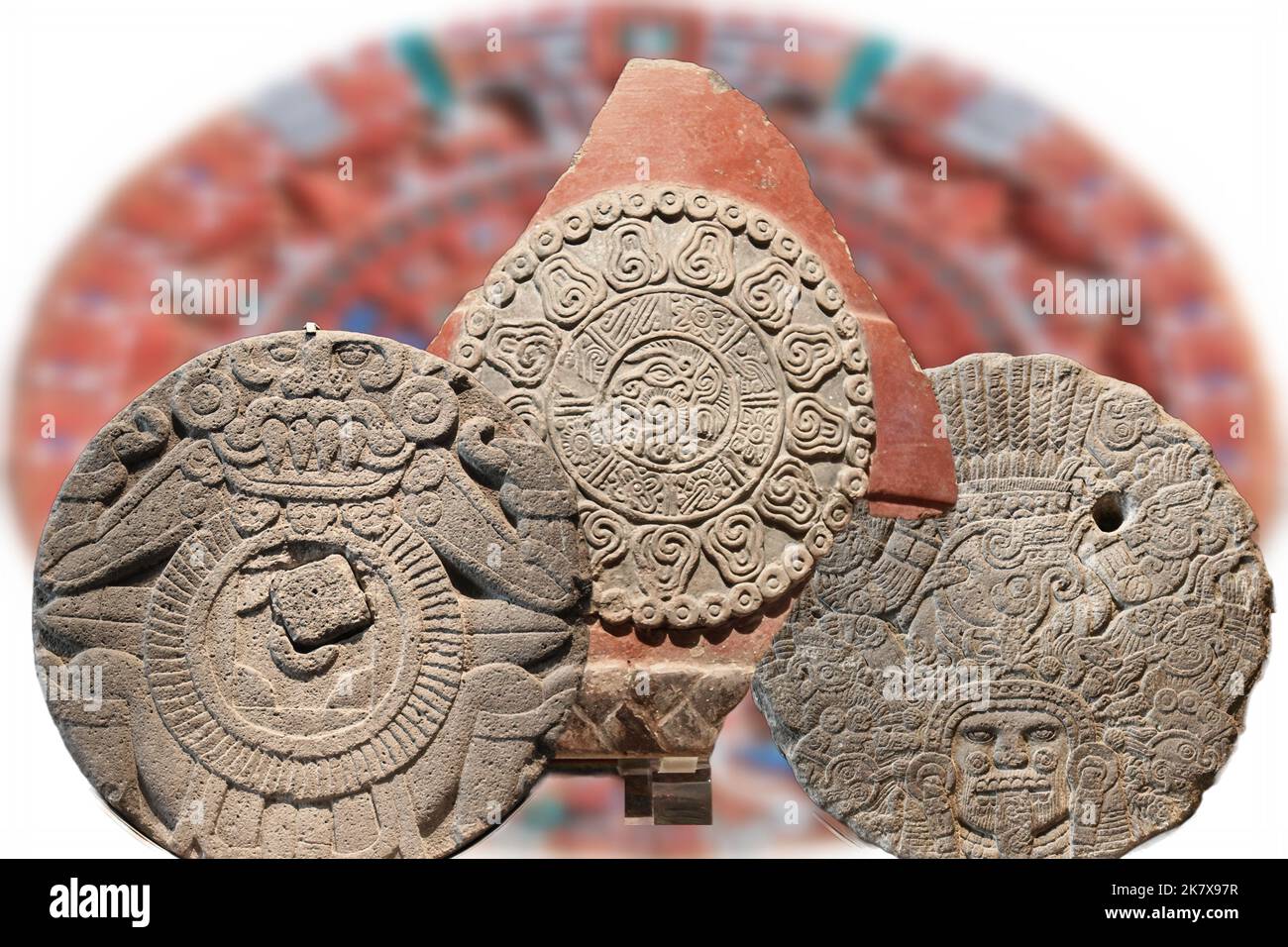 Aztec calendar stones hi-res stock photography and images - Alamy