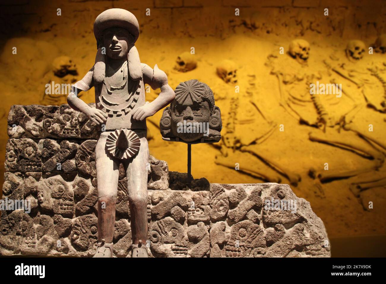 Mictlanteculhtli (lord of Mictlan), according to Aztec mythology, was ...