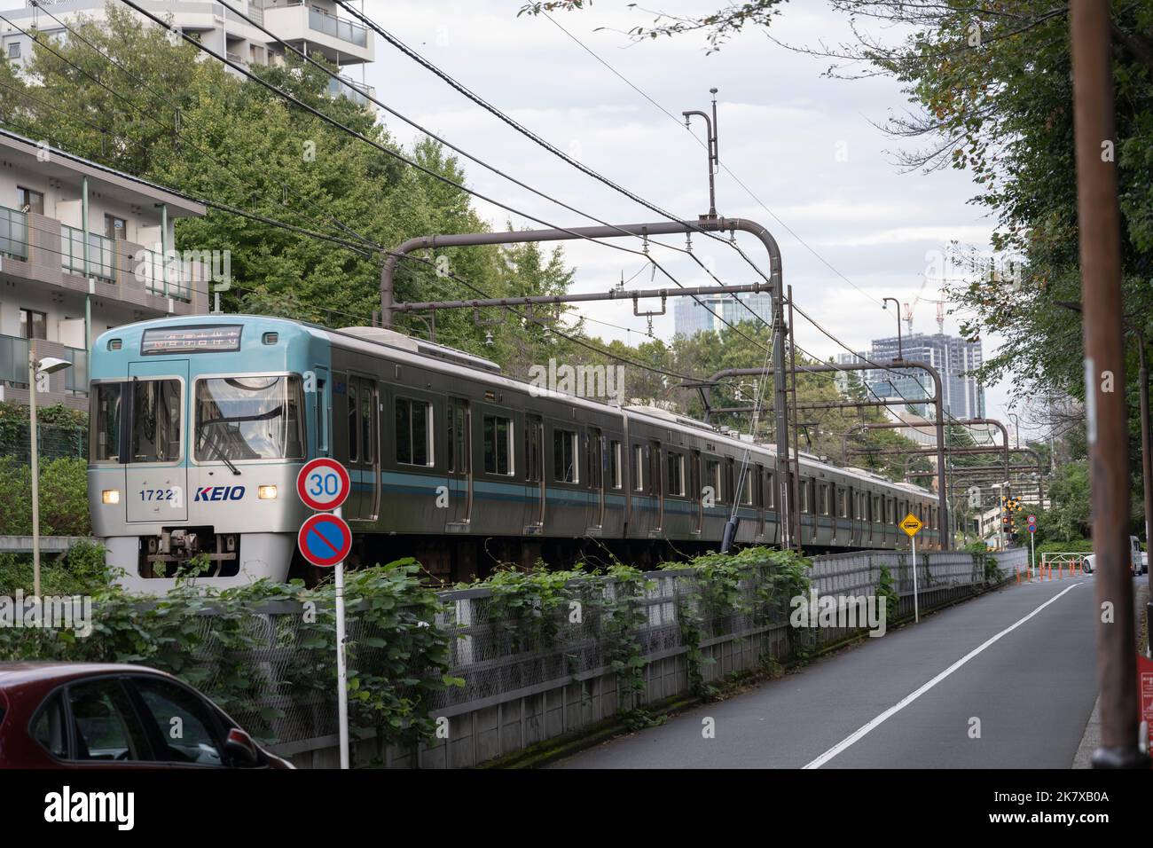 Tokyo, Japan. 19th Oct, 2022. A Keio Inokashira Line train, running ...