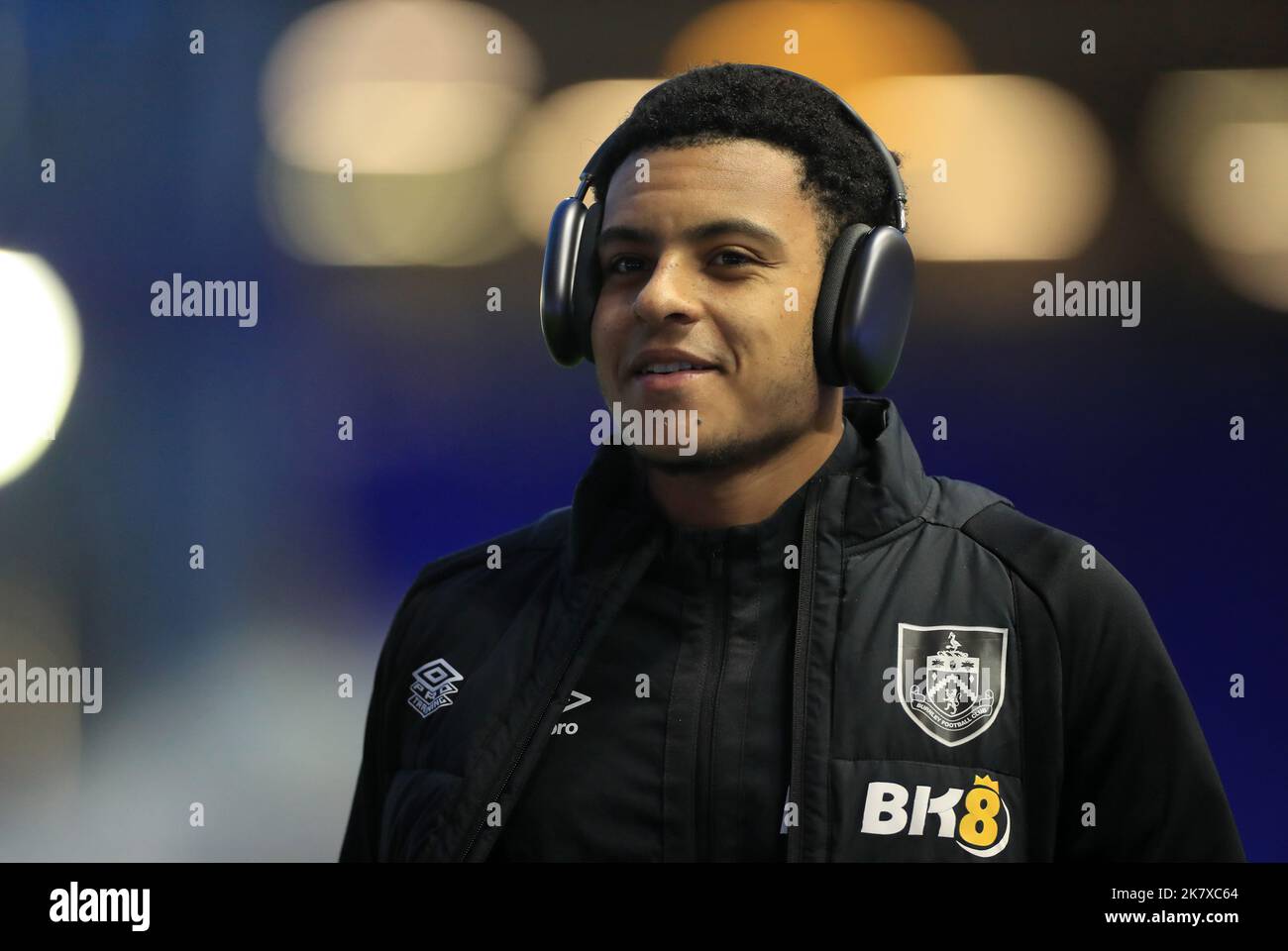 Burnley's CJ Egan-Riley walks the pitch prior to the Sky Bet ...