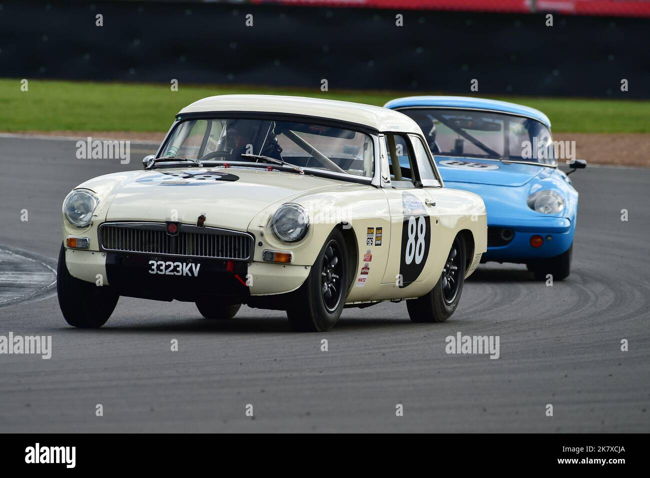 Tom Woodcock, MG B Roadster, Mintex Classic K, a series of one hour ...
