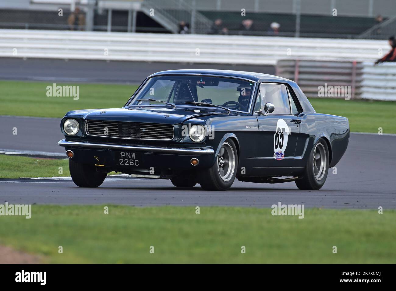 Alex Thistlewayte, Ford Mustang, Mintex Classic K, a series of one hour ...