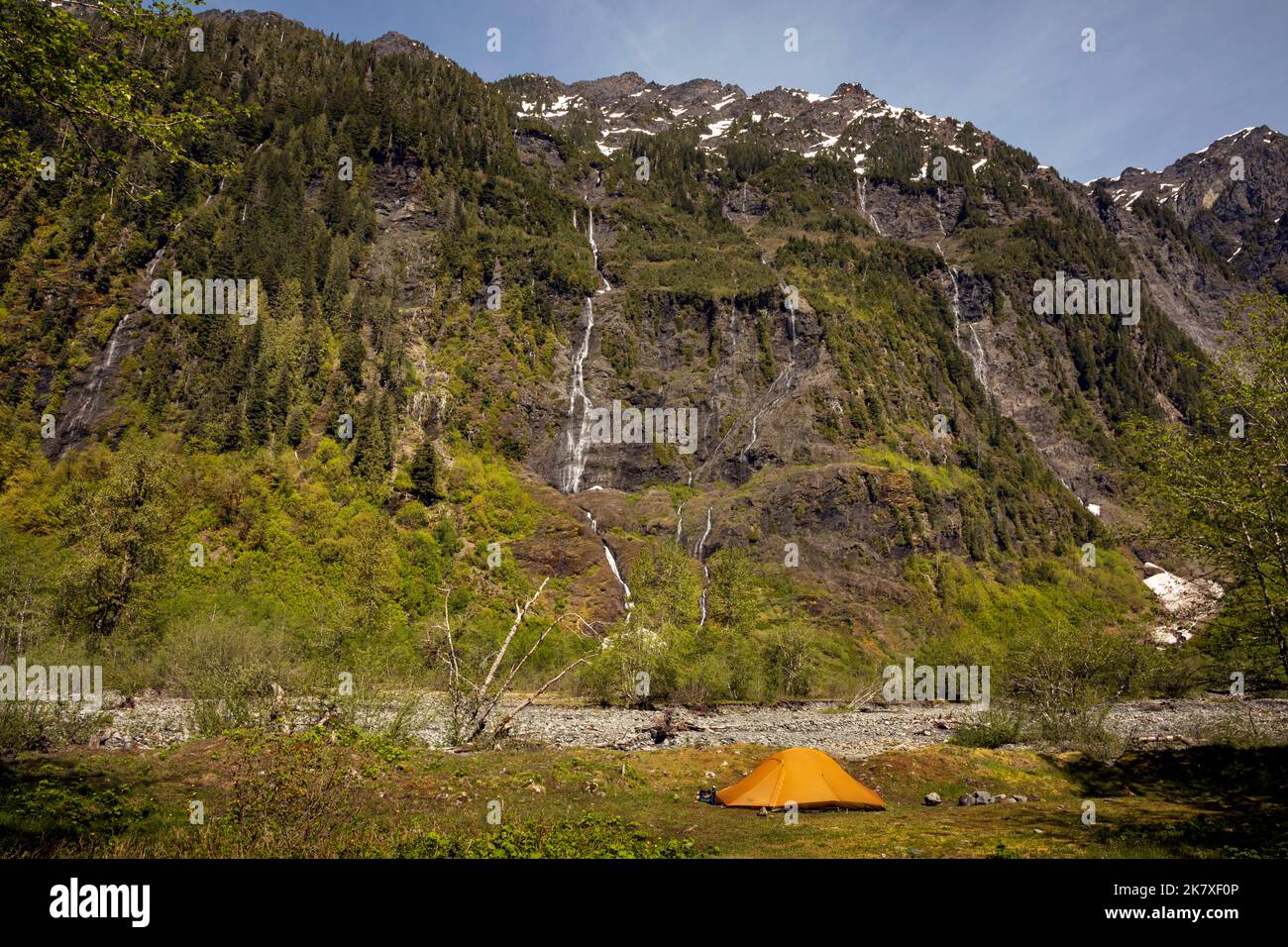 Enchanted valley chalet hi-res stock photography and images - Alamy