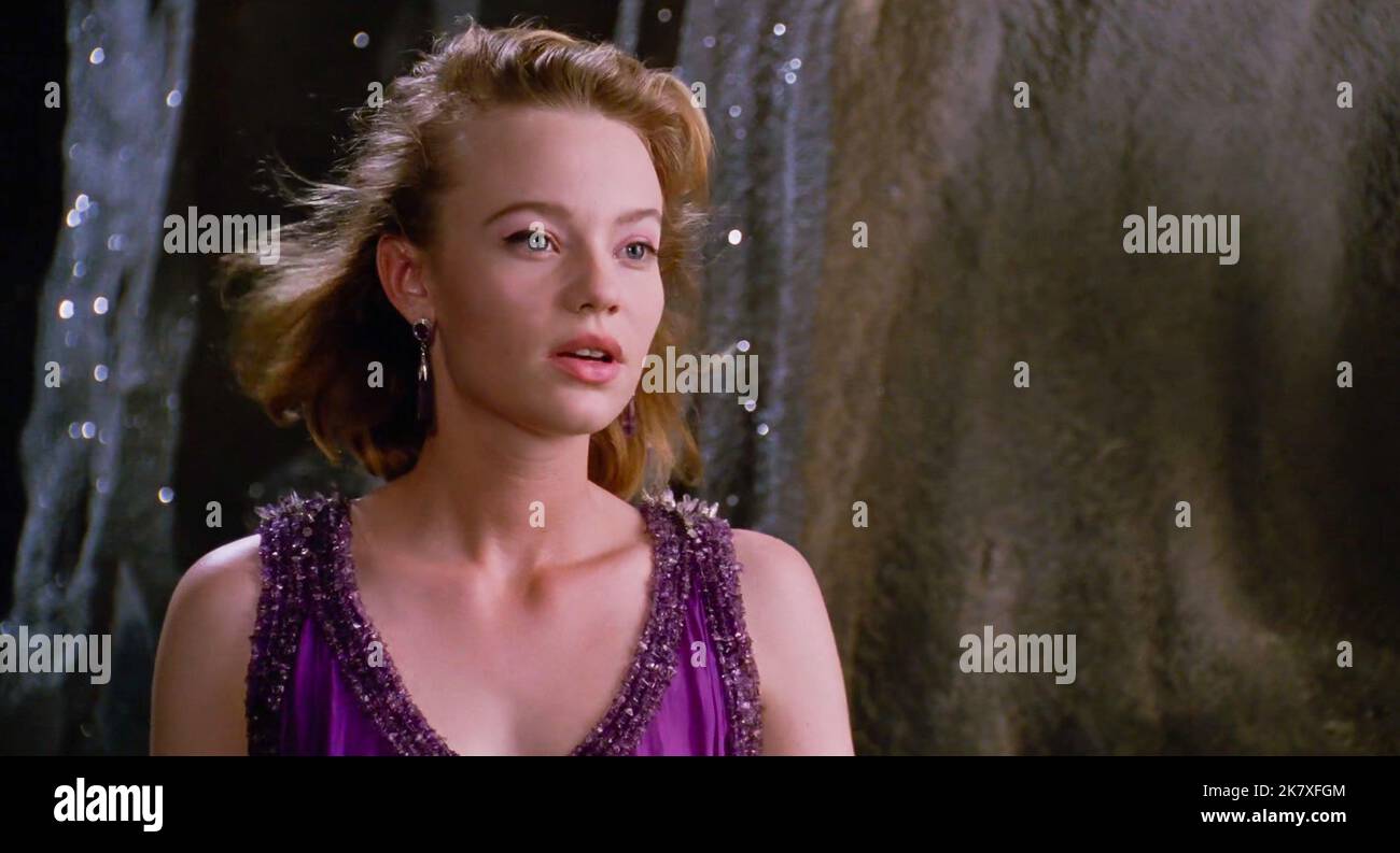USA. Samantha Mathis in a scene from the (C)Buena Vista Pictures film ...