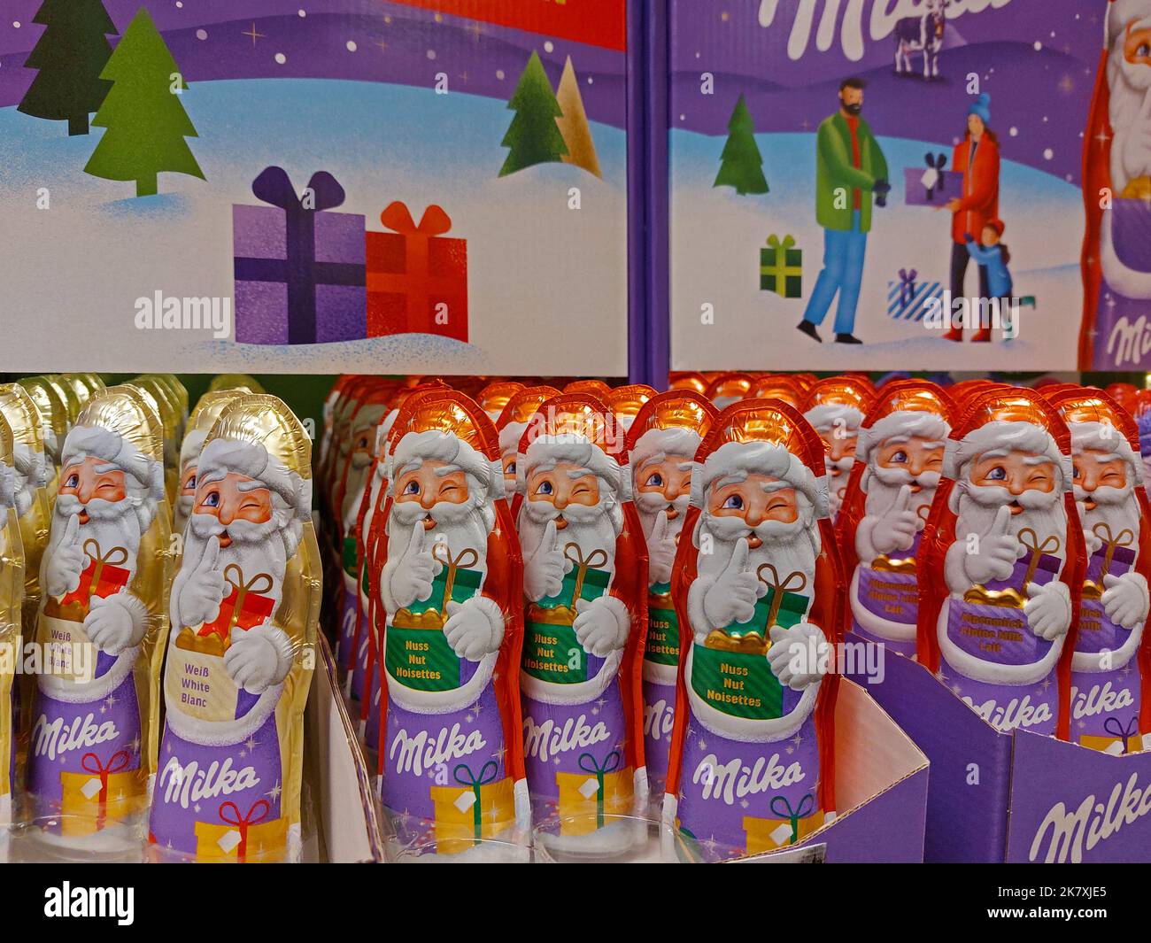 group of Milka chocolate Santa Claus figures in a supermarket Stock ...