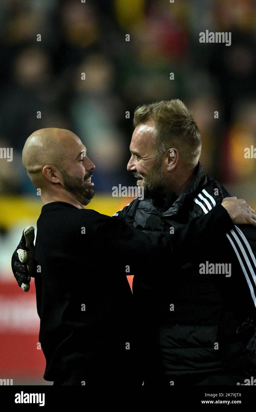 Mechelen's new head coach Steven Defour and Standard's Jean François ...