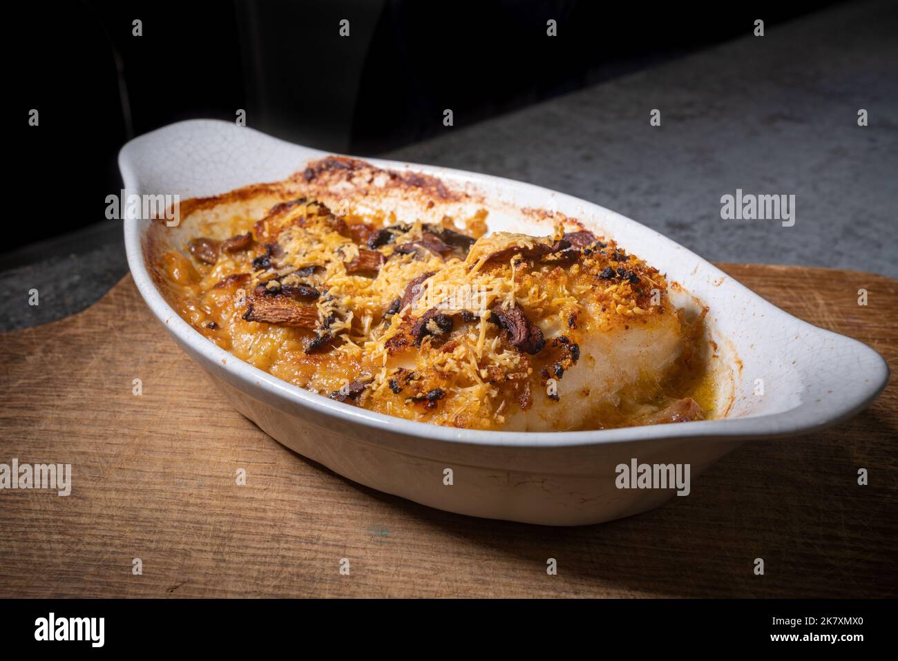 Parmesan encrusted hi-res stock photography and images - Alamy