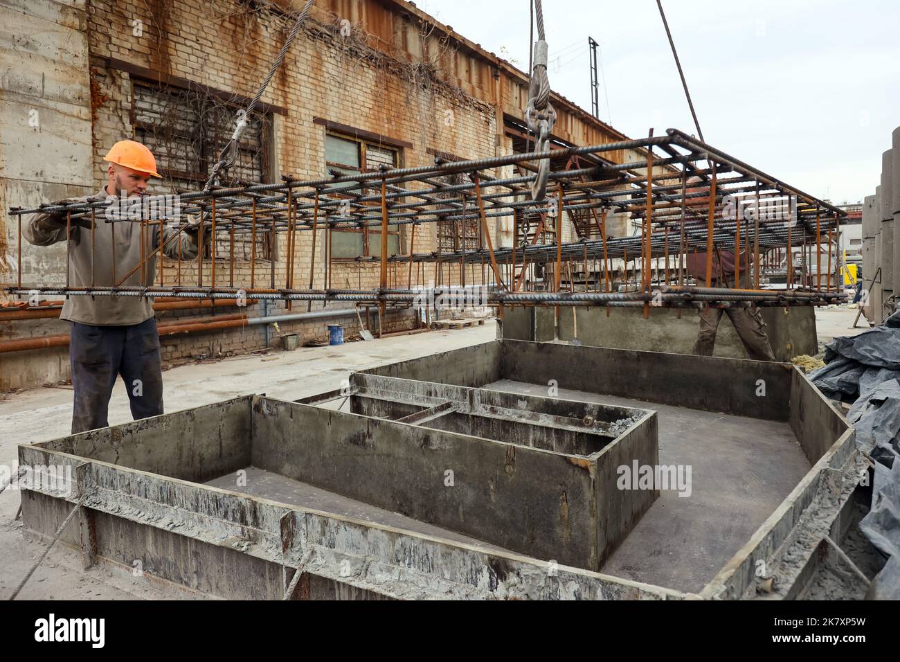 Kharkiv, Ukraine. 19th Oct, 2022. KHARKIV, UKRAINE - OCTOBER 19, 2022 ...