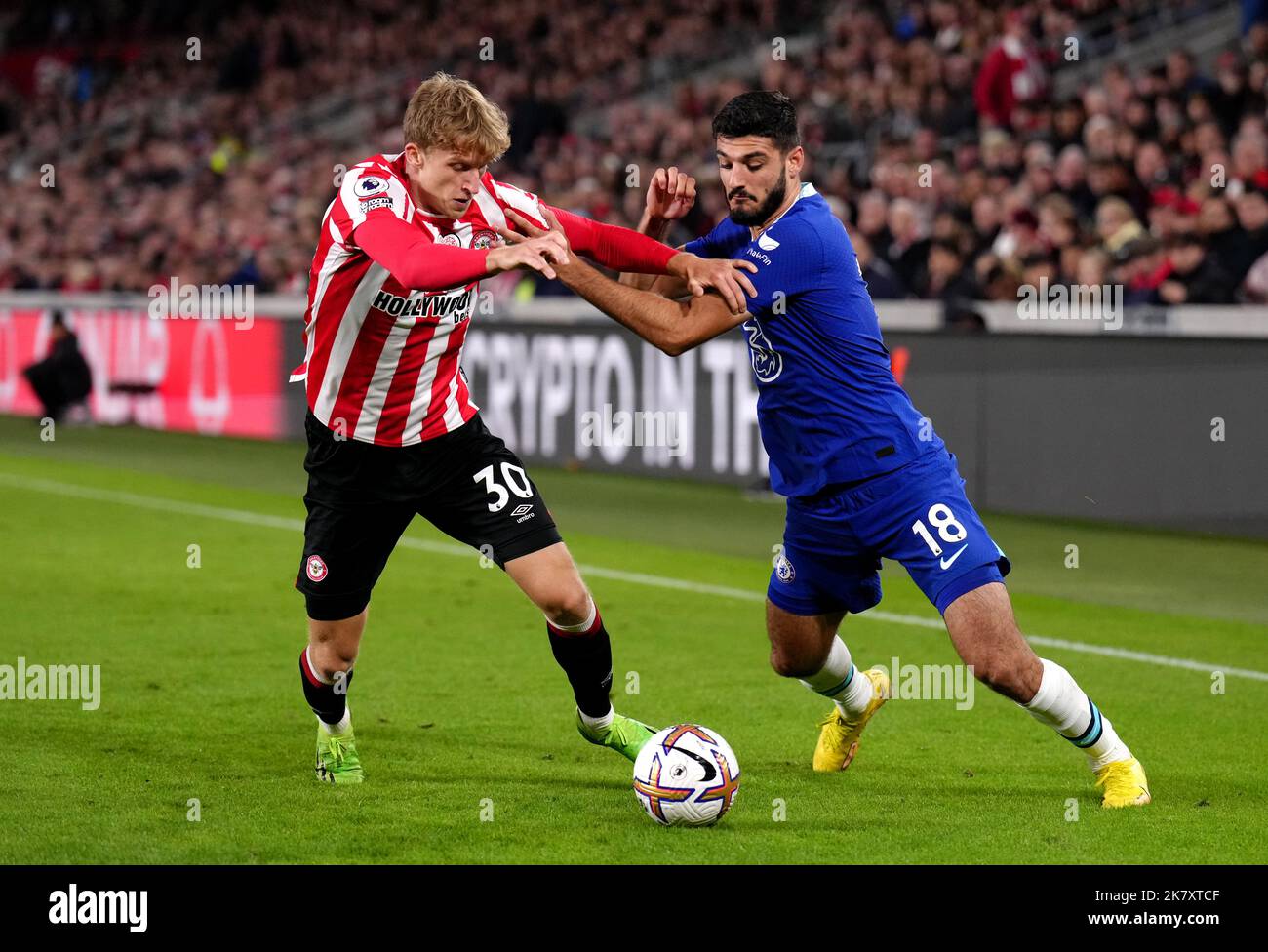 Brentford's Mads Roerslev (left) and Chelsea's Armando Broja battle for ...