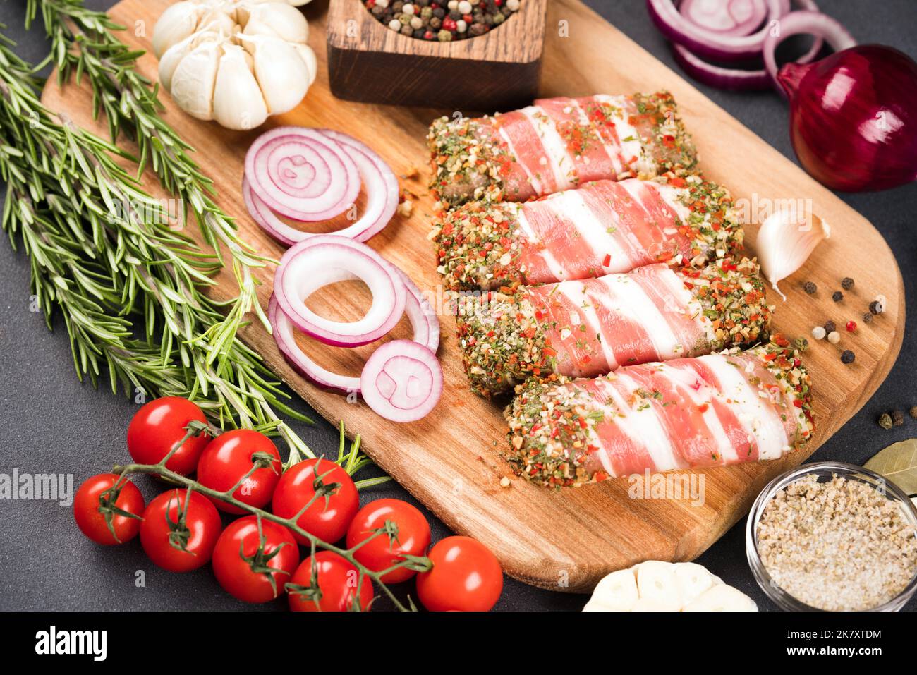 Balkan cevapcici or Romanian mititei. Traditional Balkan food. Raw ...