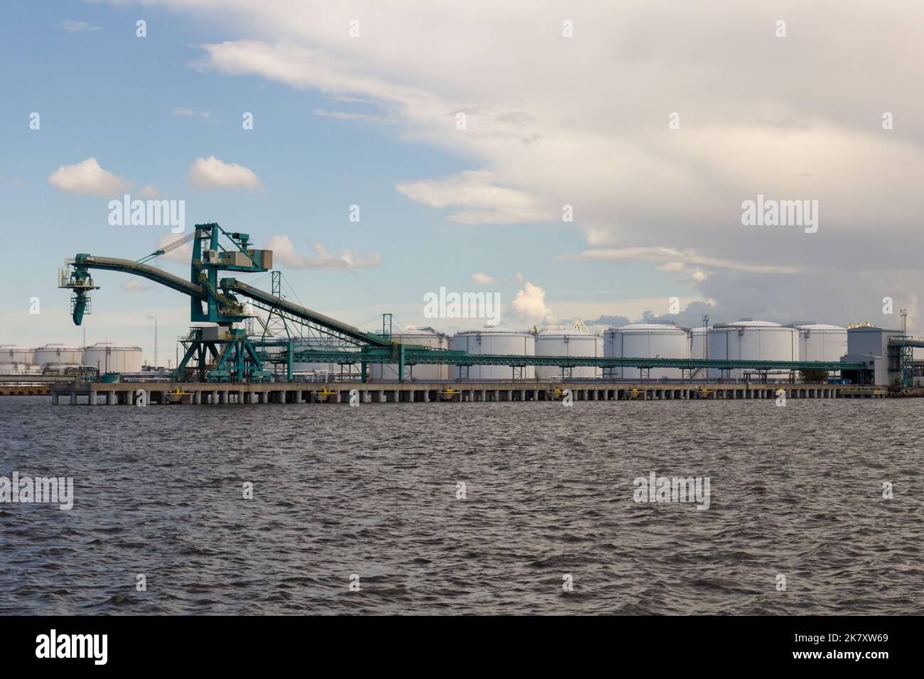 chemical cargo terminal Stock Photo - Alamy