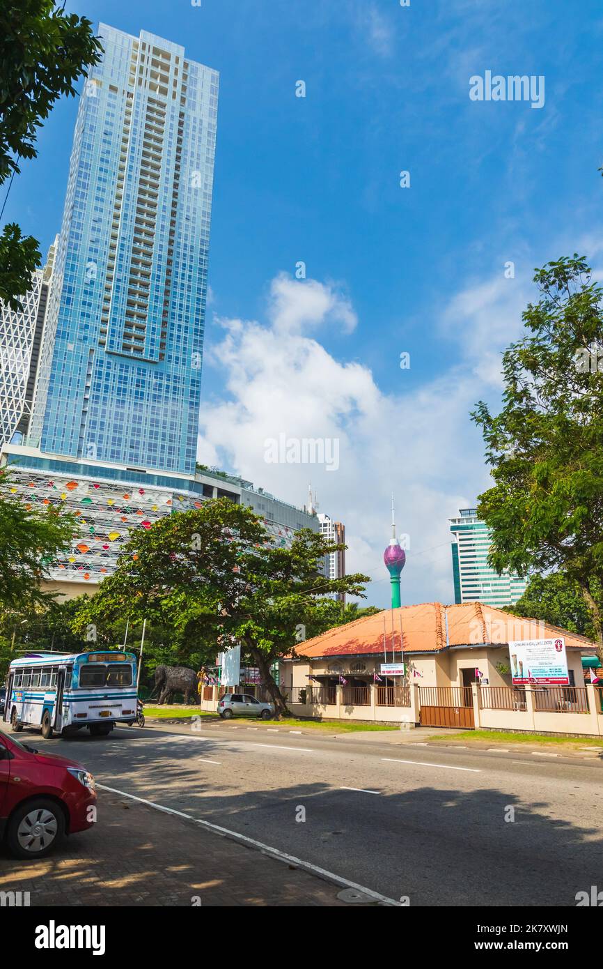 Colombo, Sri Lanka - December 3, 2021: Downtown of Colombo city ...