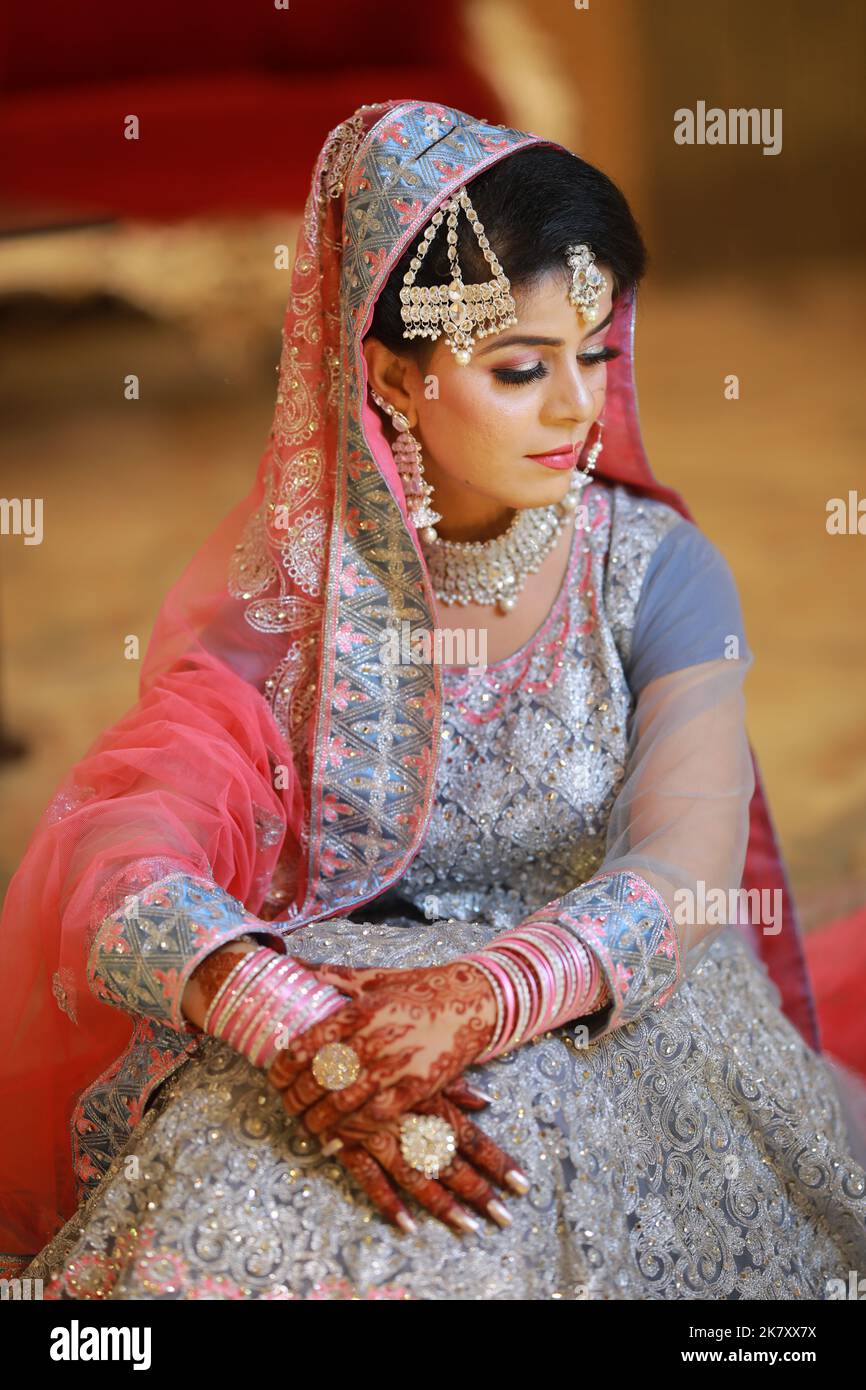 Bride at Pakistani wedding: Traditional Nikah ceremony in Karachi Stock ...