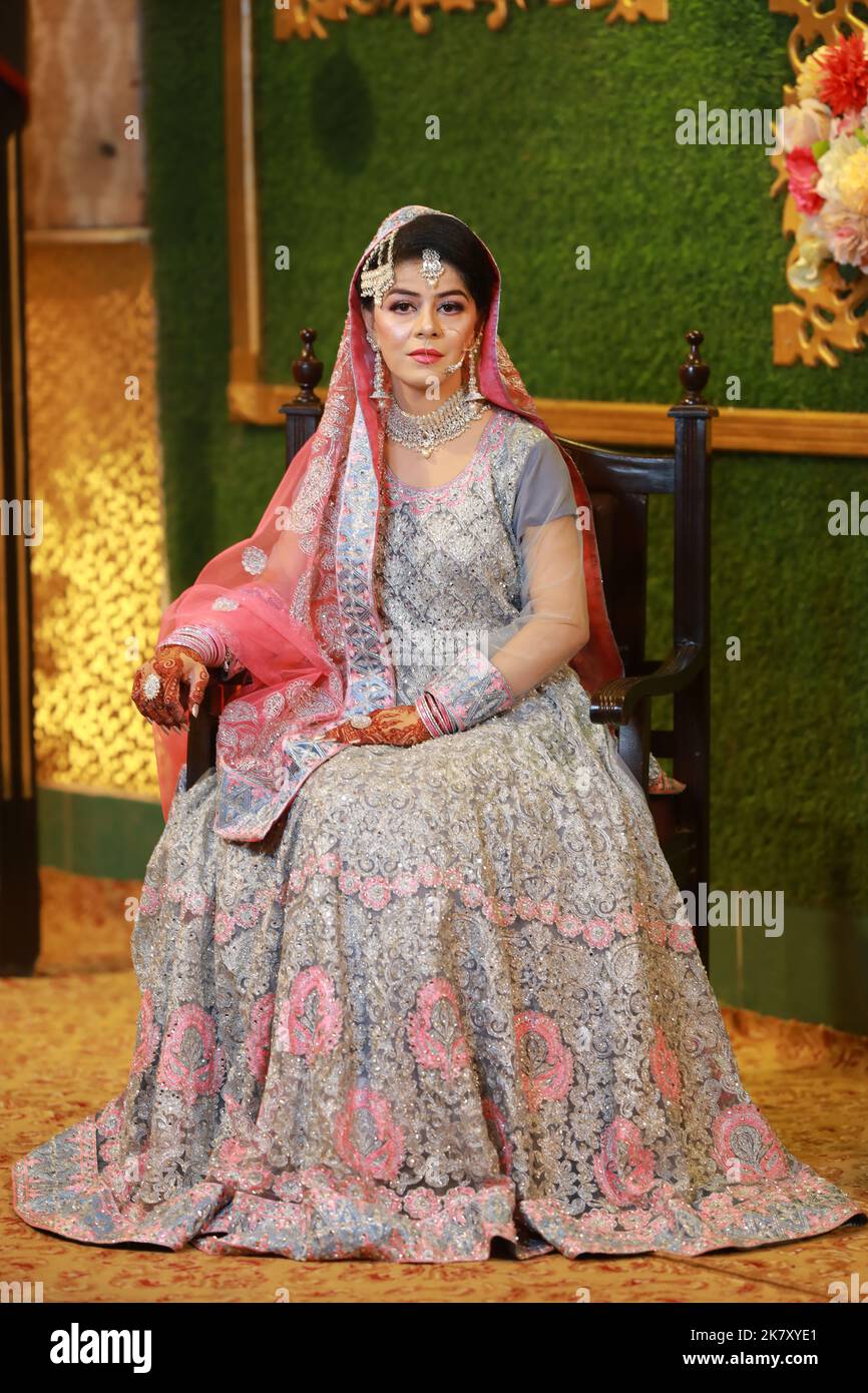 Bride at Pakistani wedding: Traditional Nikah ceremony in Karachi Stock ...