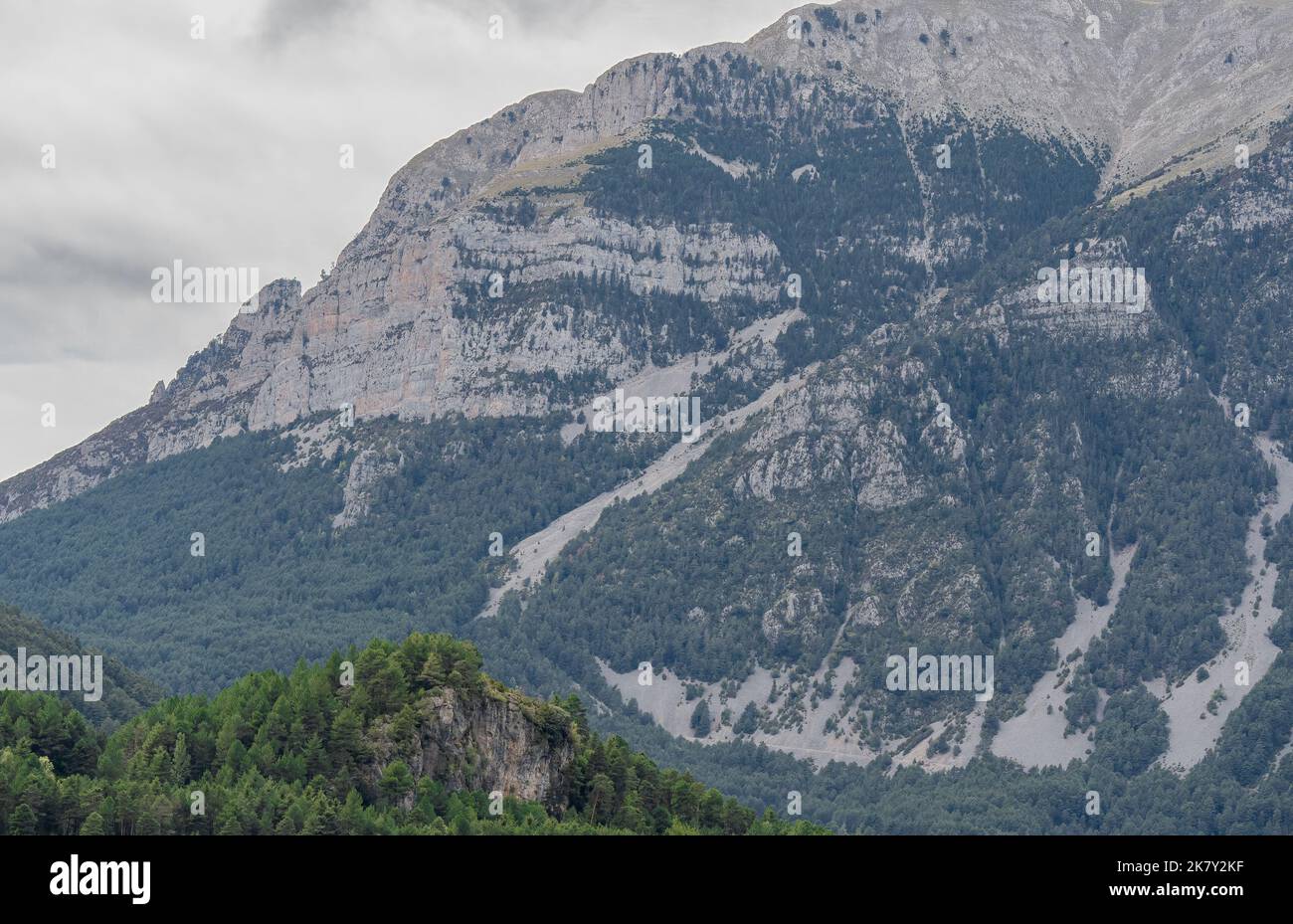 magnificent view of Spanish Pyrenees mountains with rock outcrops and ...