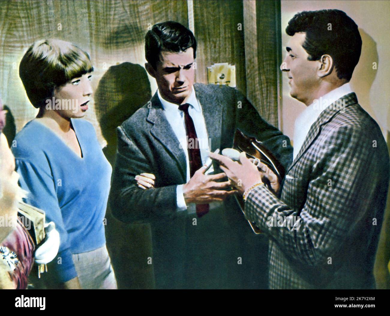 Shirley Maclaine, Cliff Robertson & Dean Martin Film: All In A Night'S Work (1969) Characters ...