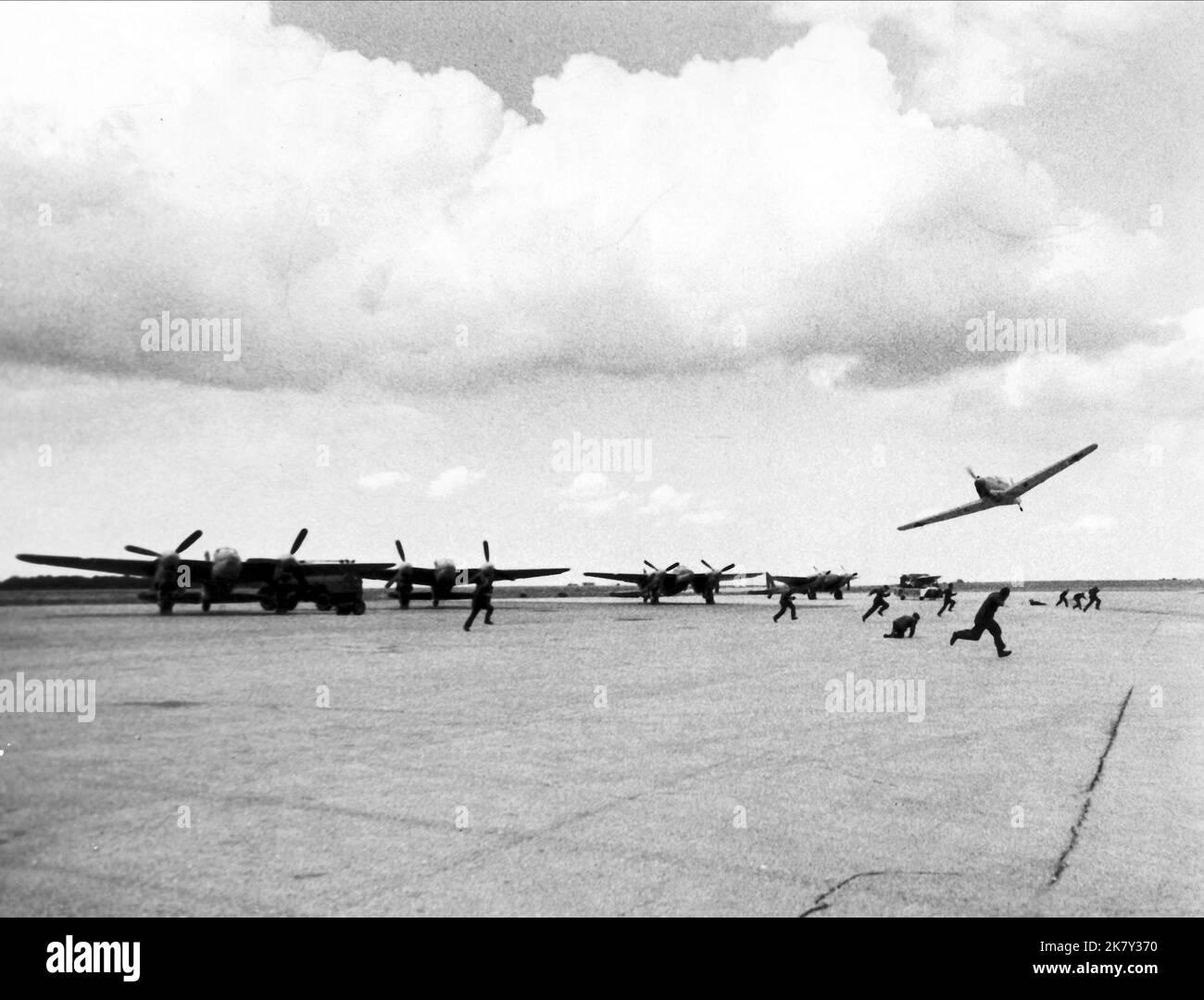 633 squadron hi-res stock photography and images - Alamy