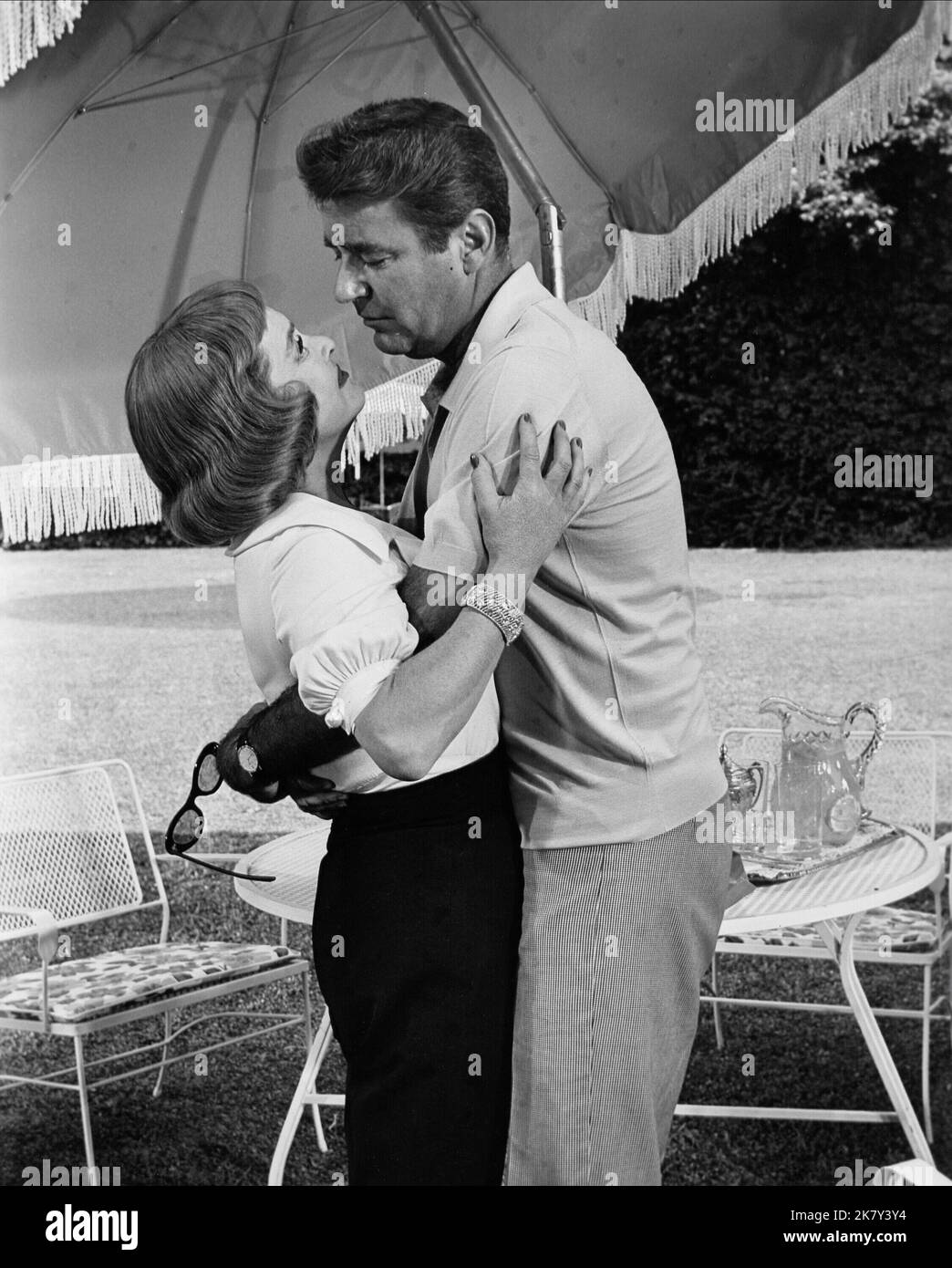 Bette Davis & Peter Lawford Film Dead Ringer; Dead Image (1964 ...