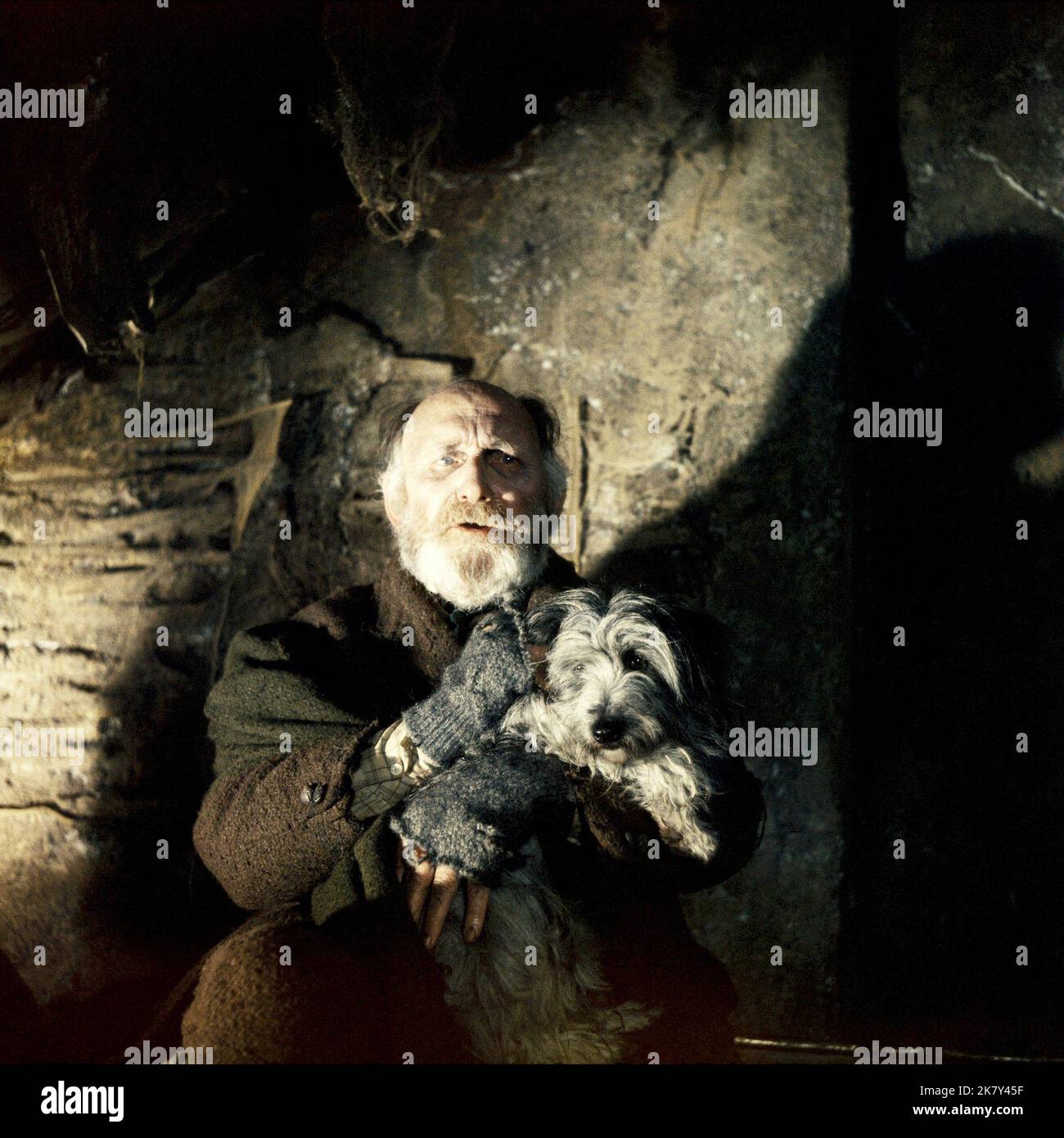 Alex Mackenzie & Bobby Film Greyfriars Bobby: The True Story Of A Dog ...