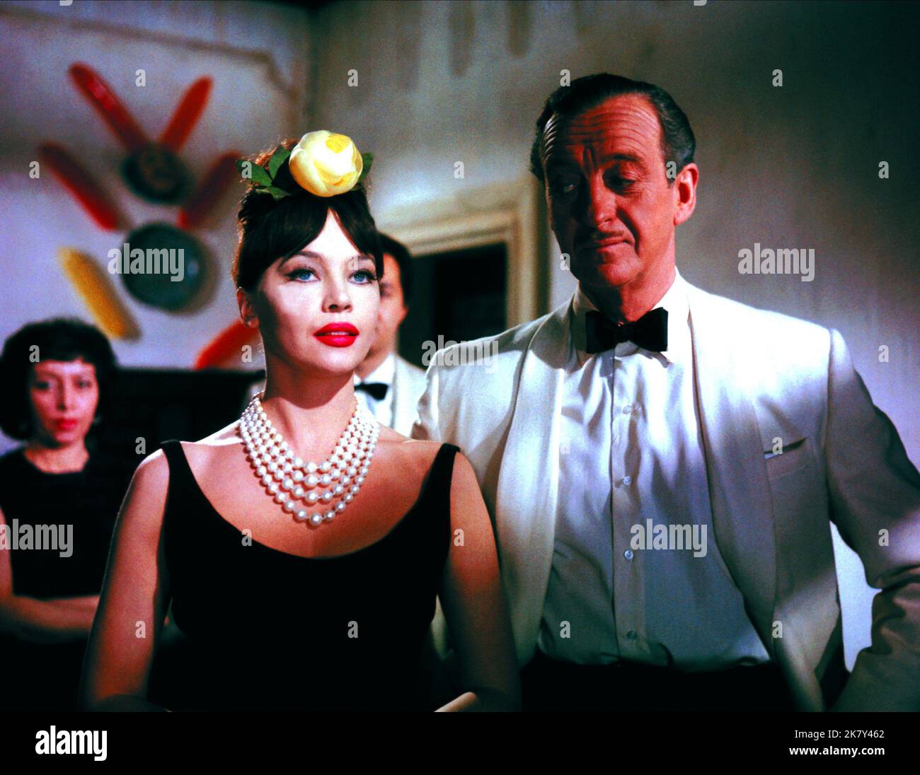 David niven leslie caron hi-res stock photography and images - Alamy