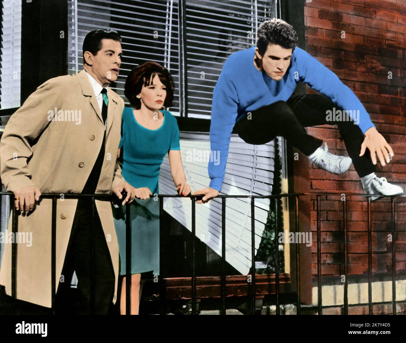 Robert Cummings, Leslie Caron & Warren Beatty Film: Promise Her ...