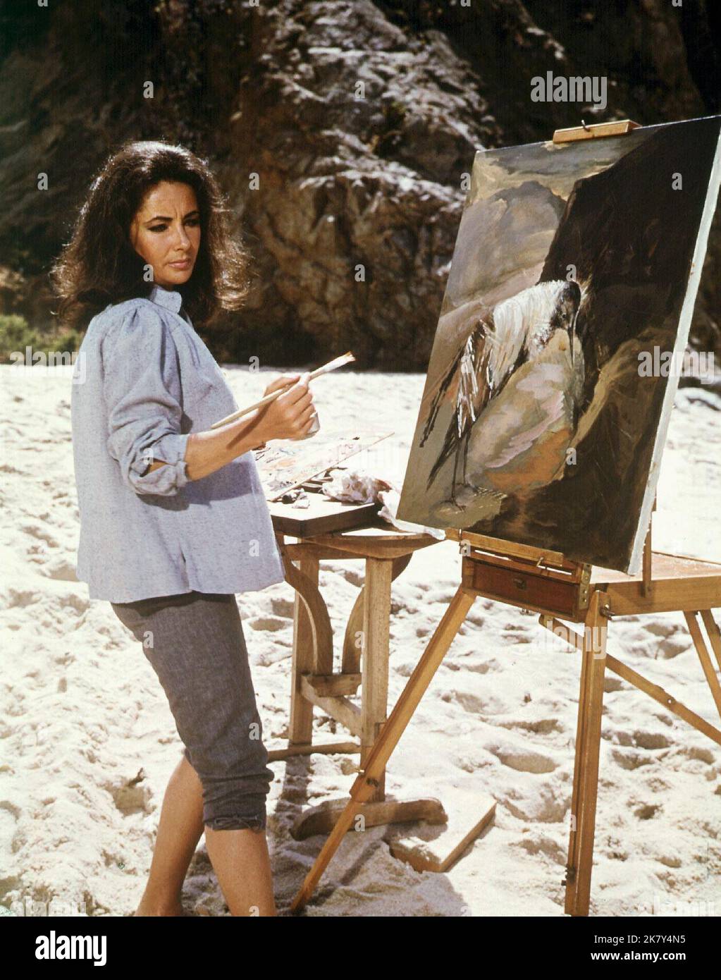 Elizabeth Taylor Film The Sandpiper (USA 1965) Characters: Laura ...