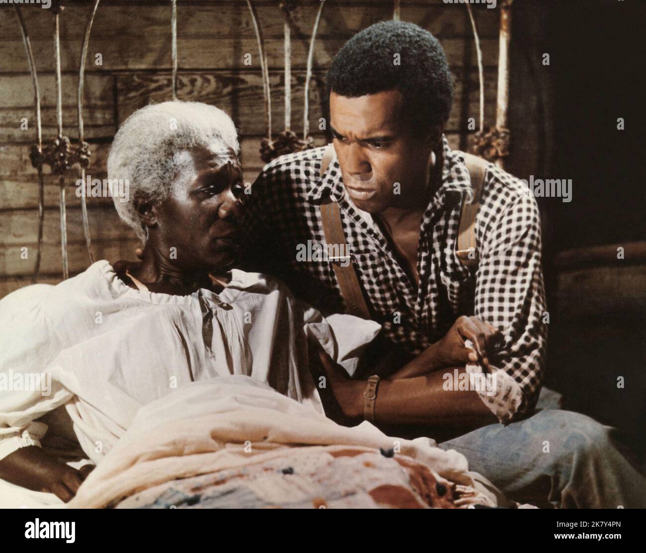 Beah Richards & Robert Hooks Film: Hurry Sundown (1967) Characters: Rose Scott & Reeve Scott ...