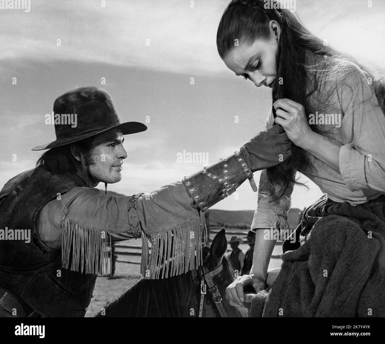 John Saxon & Audrey Hepburn Film The Unforgiven (1960) Characters ...
