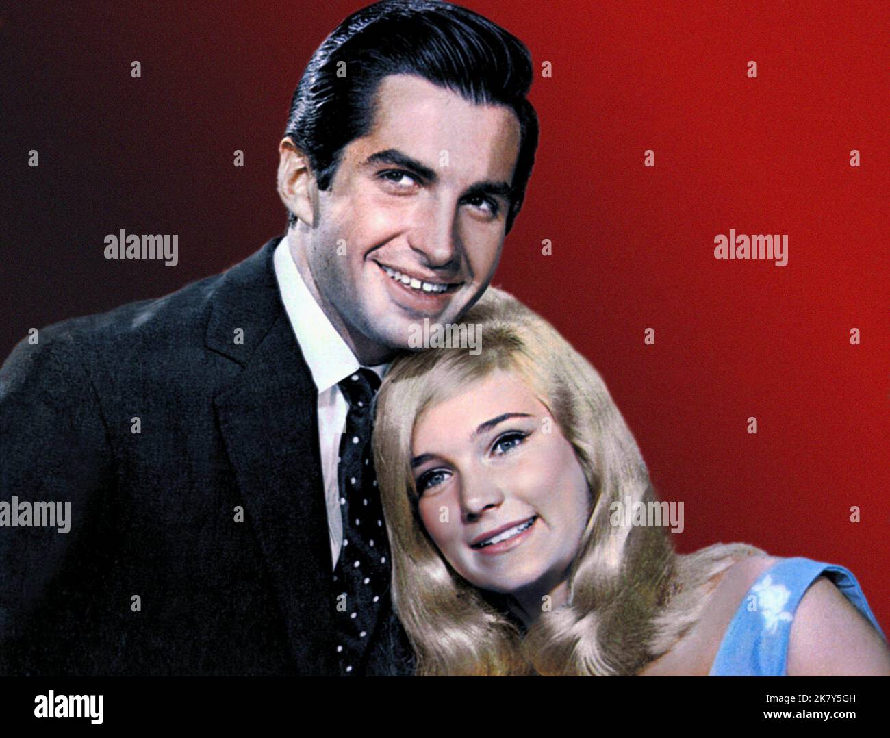 Yvette mimieux 1962 hi-res stock photography and images - Alamy
