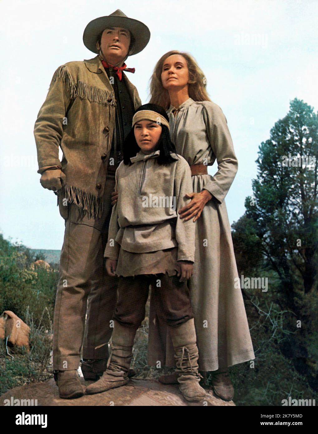 Gregory Peck, Noland Clay & Eva Maria Saint Film: The Stalking Moon ...