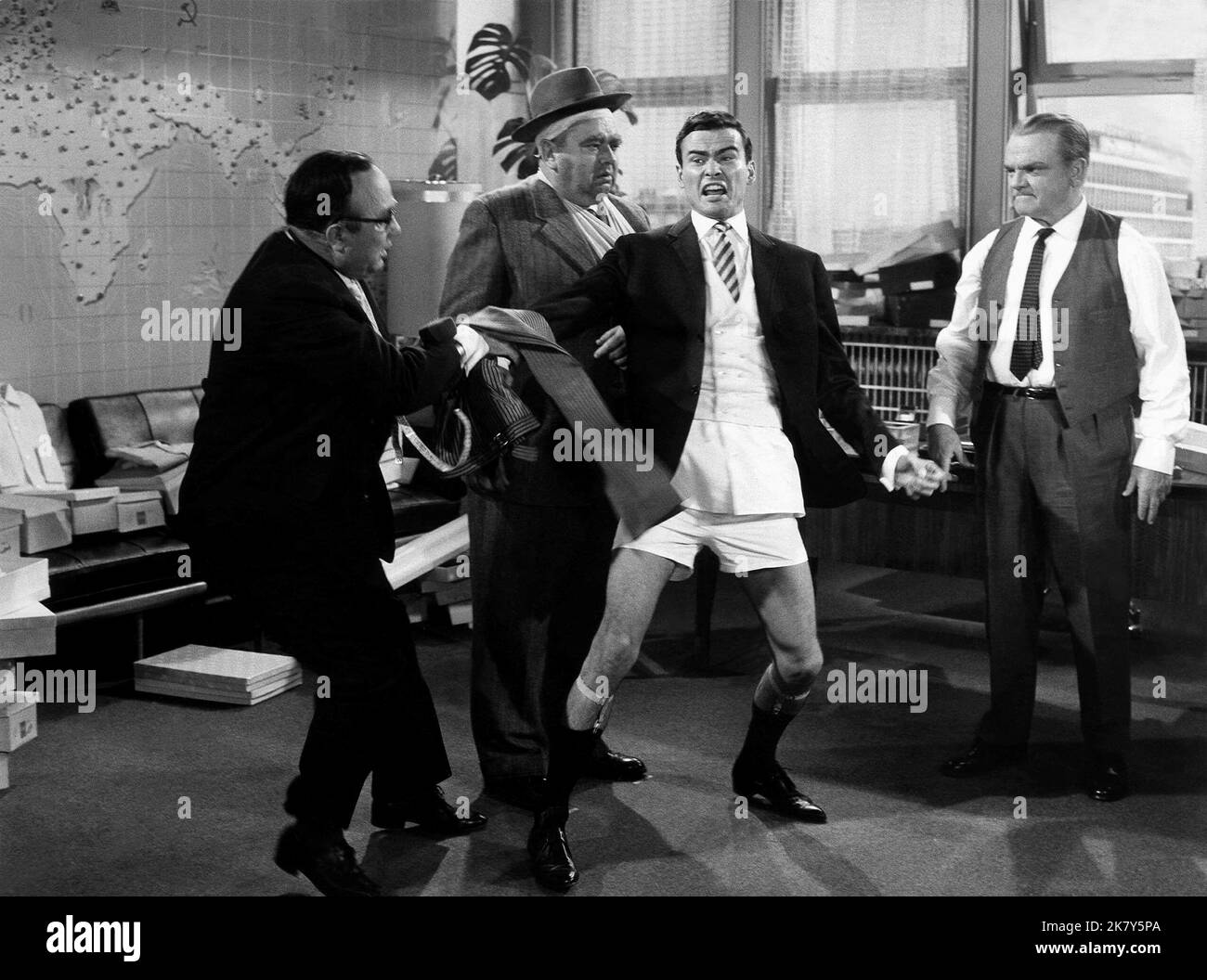Leon Atkins, Horst Buchholz, James Cagney Film: One, Two, Three (USA ...