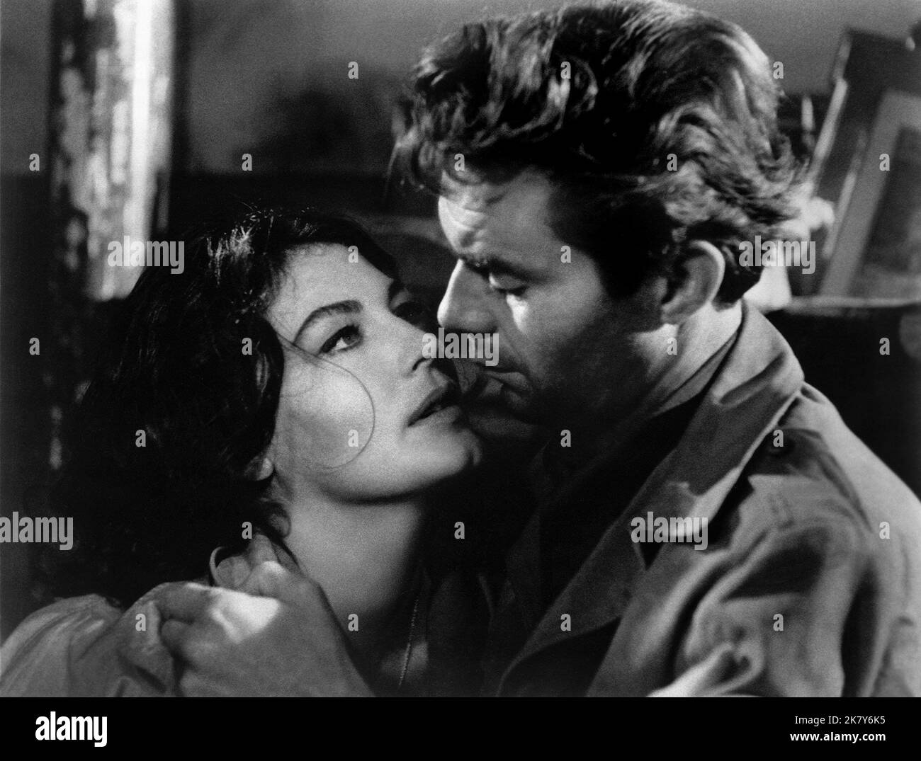 Ava gardner dirk bogarde angel Black and White Stock Photos & Images ...