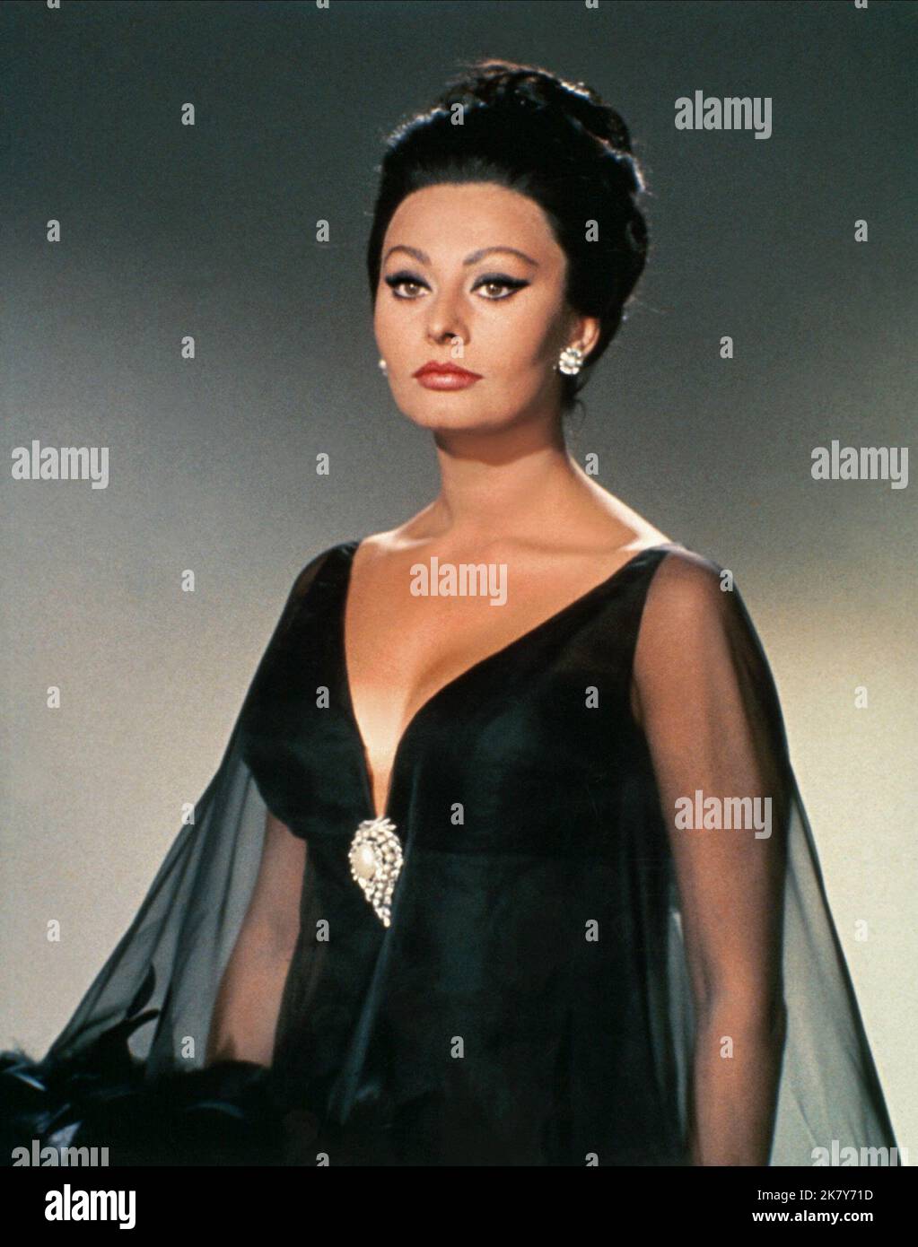 Arabesque film still hi-res stock photography and images - Alamy