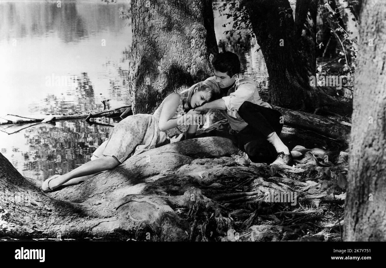 Jean Seberg & Warren Beatty Film Lilith (1964) Characters: Lilith Arthur & Vincent Bruce ...