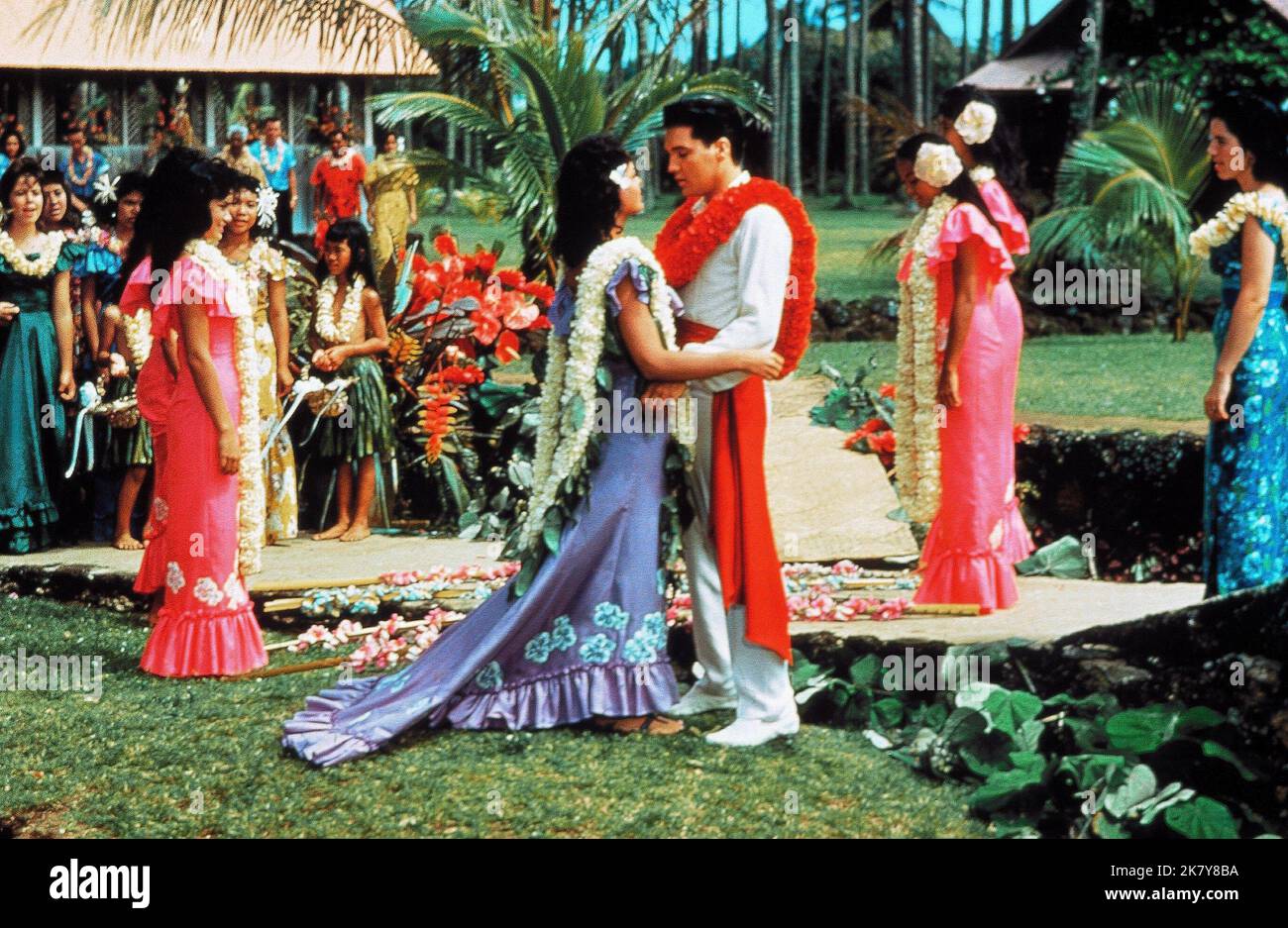 Joan Blackman & Elvis Presley Film Blue Hawaii (USA 1961) Characters ...