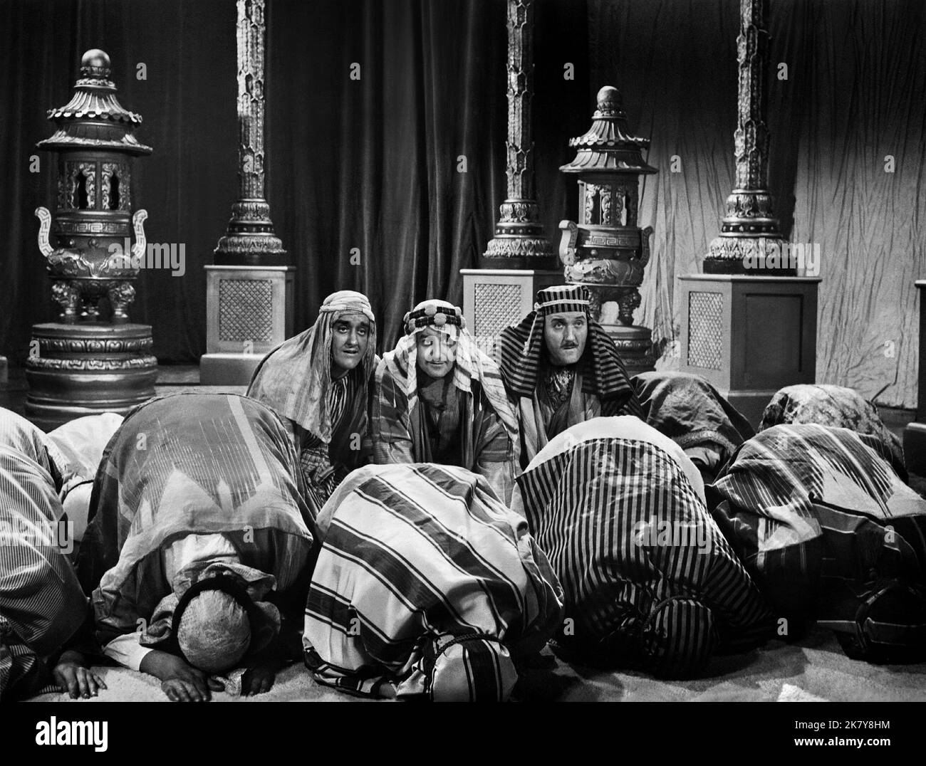 Two way stretch cribbins hi-res stock photography and images - Alamy